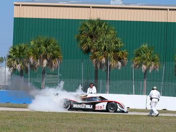 Sebring 12 Hours: Muscle Milk Aston Martin Catches Fire | The Epoch Times