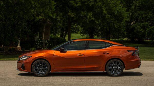 49th Miami Auto Show and 2020 Nissan Maxima | The Epoch Times