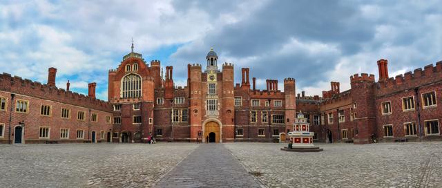 Hampton Court: Henry VIII’s Royal Residence | The Epoch Times