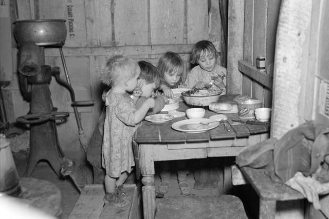 The Dreams of Children: Christmas During the Great Depression | The ...