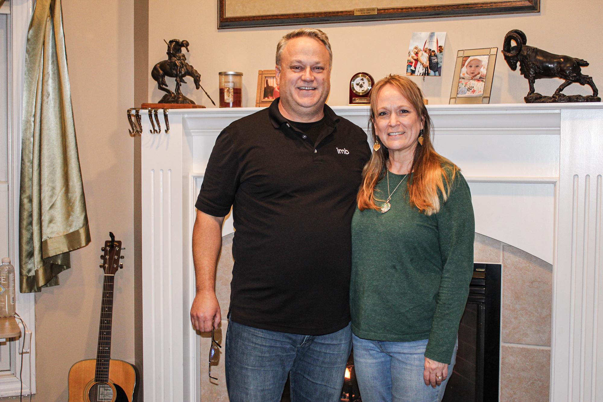 American Families Find Joy in Simple, Traditional Christmas ...