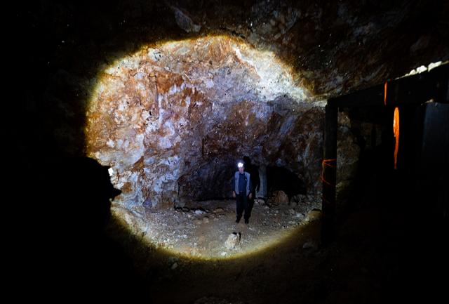 Trump Issues Memo Streamlining Critical Mineral Funding, Permitting ...