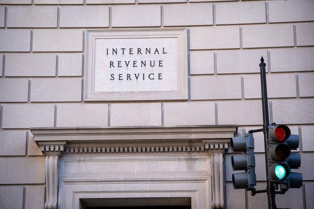 IRS Reminds Taxpayers to File 2024 Taxes Before End of Oct. 15 | The ...