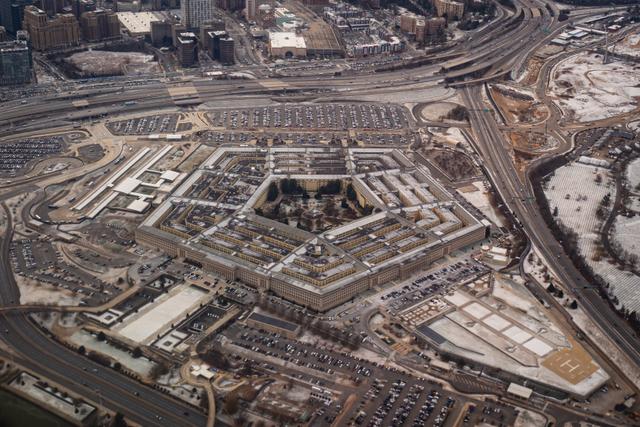 Pentagon Withdraws List of Chinese Military Companies | The Epoch Times