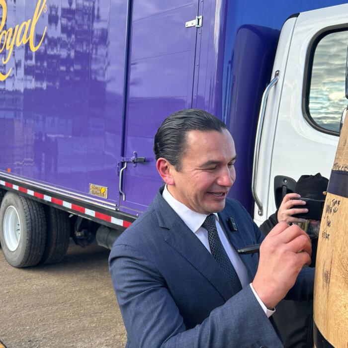 Ontario Reaches $23 Million Deal With Crown Royal Manufacturer to Keep ...