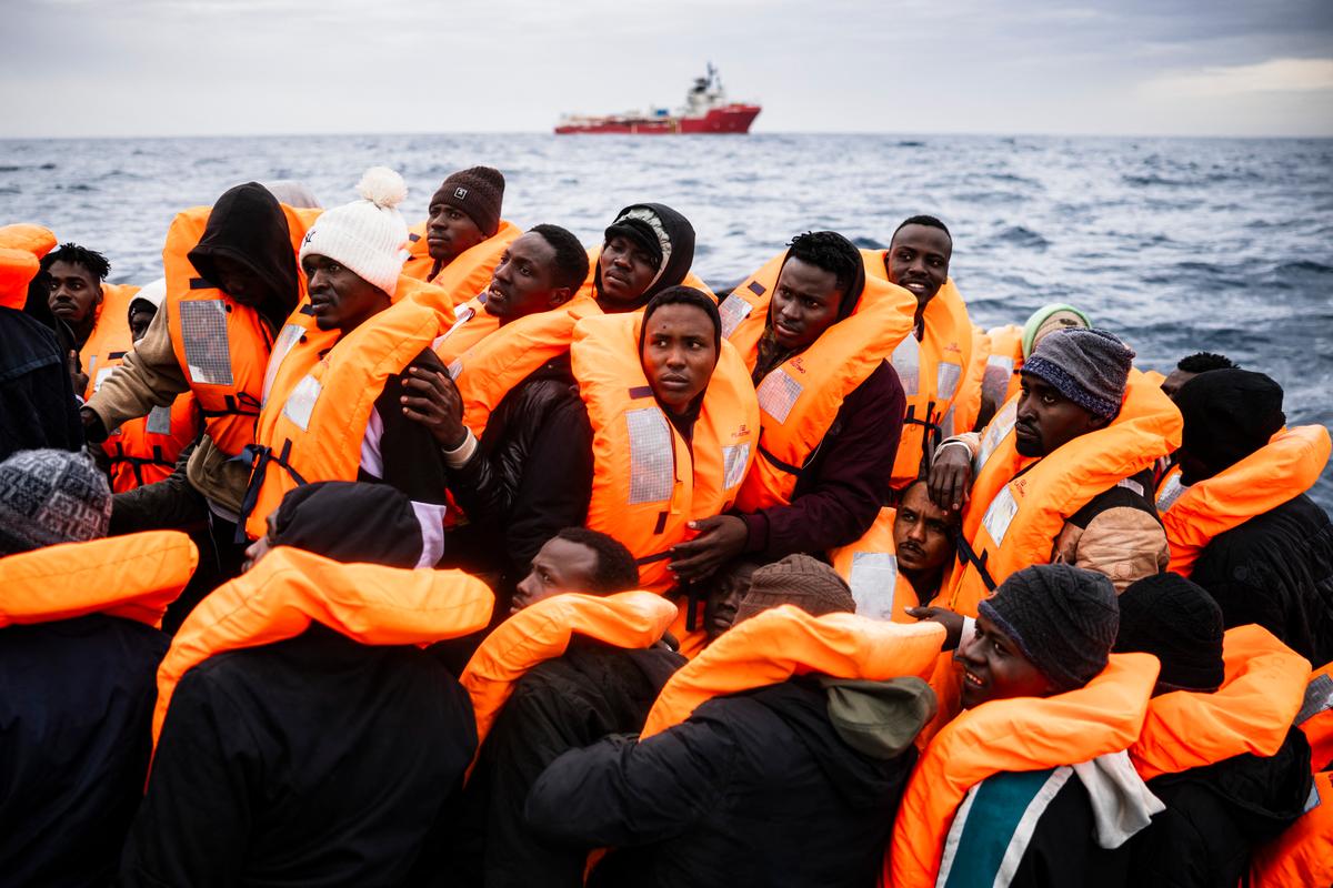 Day in Photos: Fire in Netherlands, Heavy Rain in South Africa, and ...