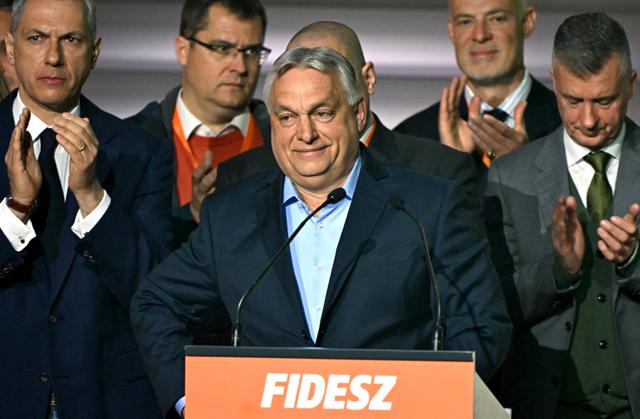 Hungary Changes Constitution Blocking Possible Return of Viktor Orban ...