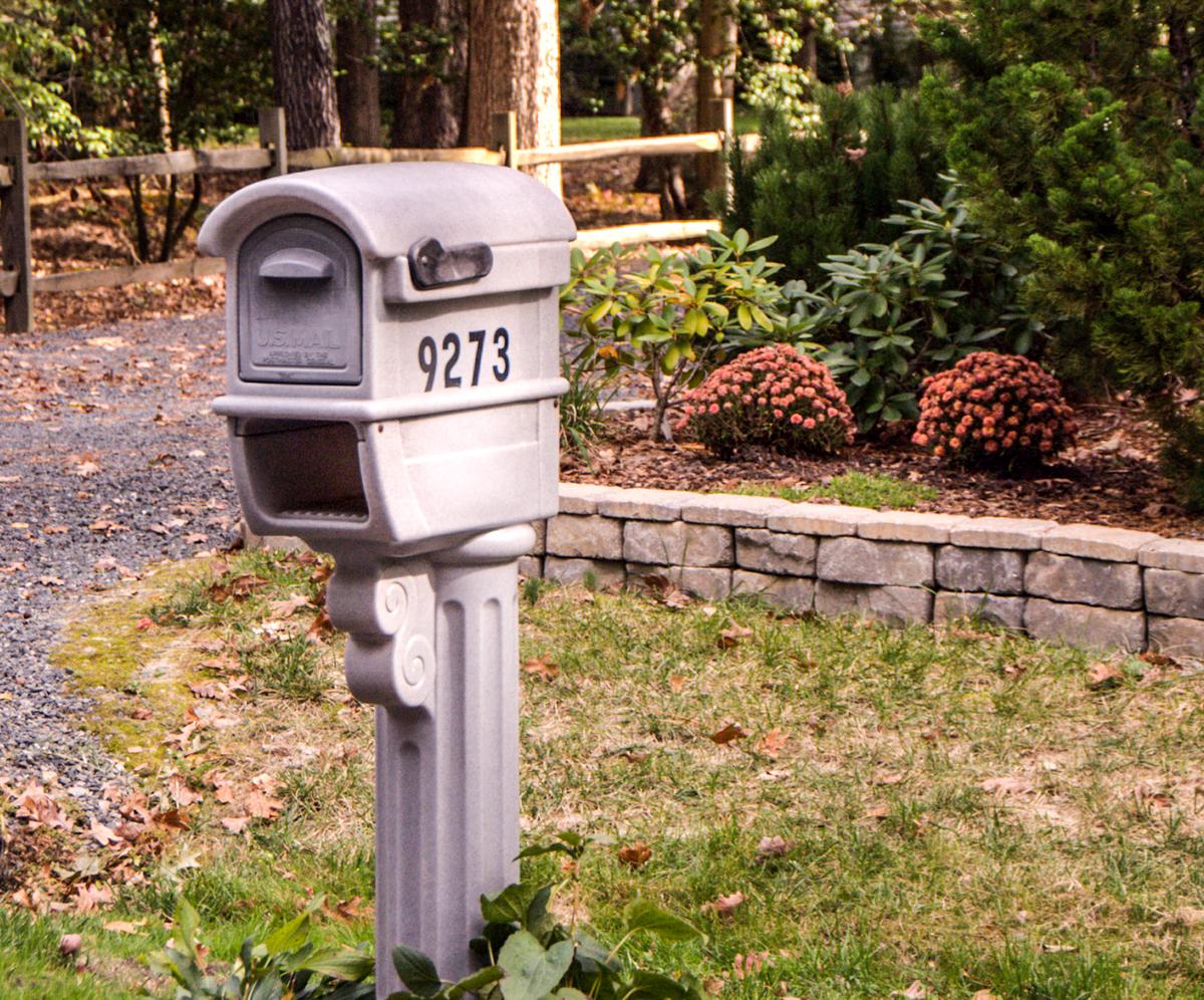 Replace a Rural Mailbox | The Epoch Times