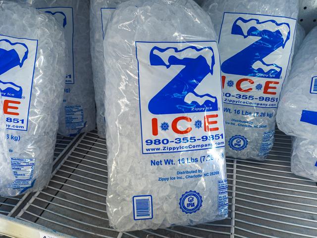 Ask Me Anything: Cost of Ice, DIY Whipped Butter, Elderly Turkey, EC en ...