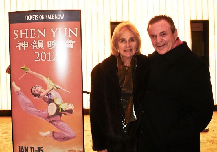 A Banker’s ‘Thought-provoking’ and ‘Emotional’ Journey Through Shen Yun ...