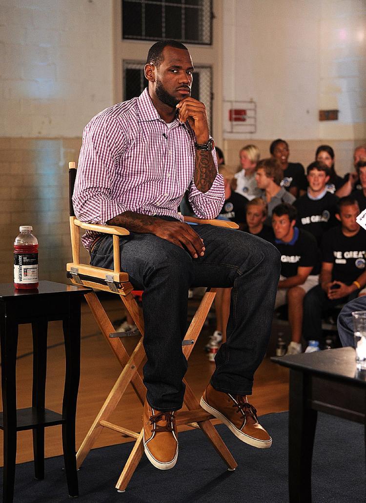 LeBron James Chooses Miami | The Epoch Times
