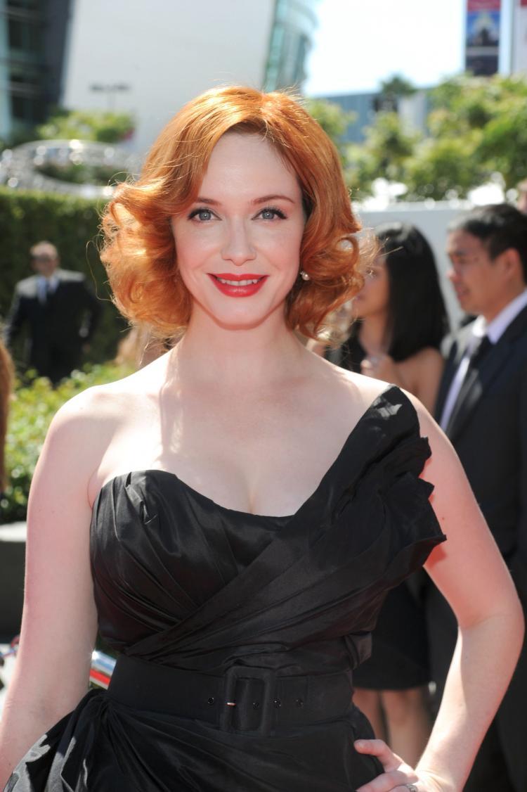 Christina Hendricks Becomes Celebrity Spokesmodel for London Fog | The ...