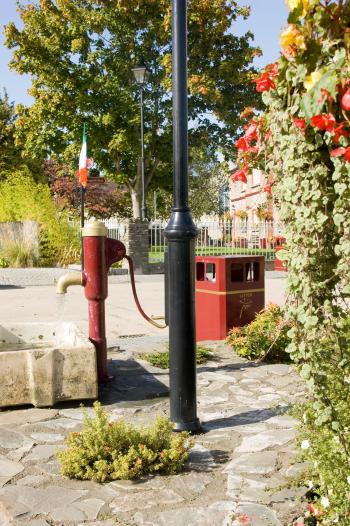 How Tallanstown Became Ireland's Tidiest Town 2010 | The Epoch Times
