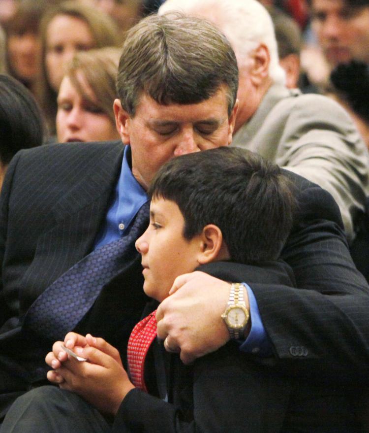 Statue to Honor Youngest Tucson Shooting Victim | The Epoch Times