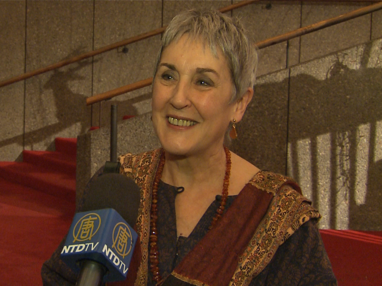 Art History Professor Finds Something New to Love About Shen Yun Every ...