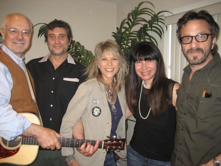 Women Who Write Get a Reception | The Epoch Times