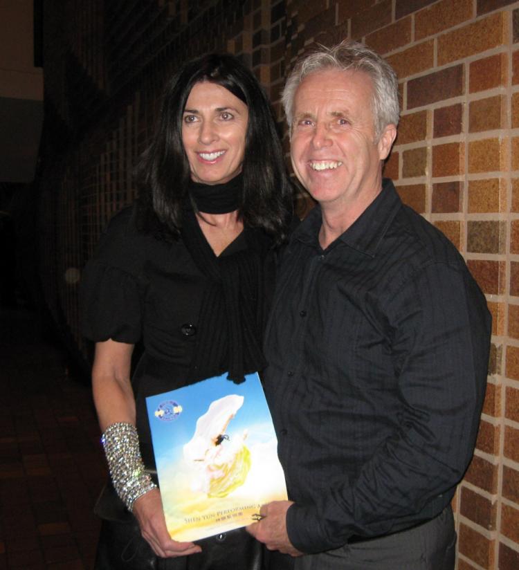 Businessman Enjoys Shen Yun’s ‘Surprising beauty’ | The Epoch Times