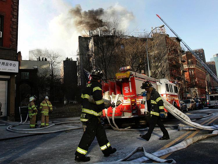 Chinatown Fire Kills 2, Injures 28 | The Epoch Times