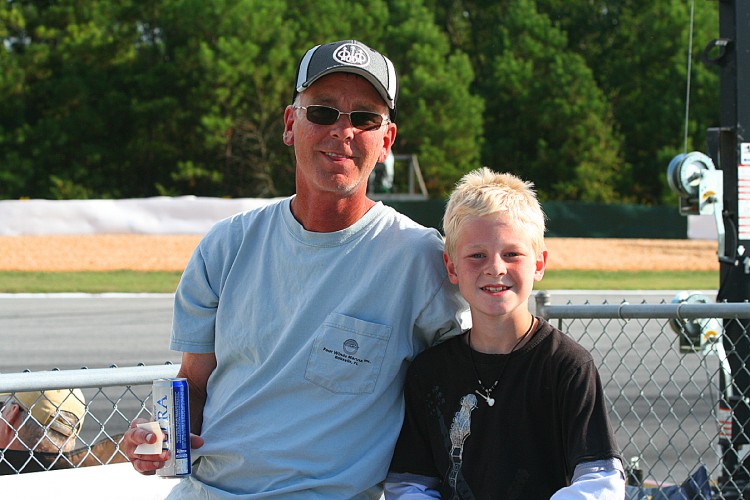 Father and Sons Continue the Petit Le Mans Tradition | The Epoch Times